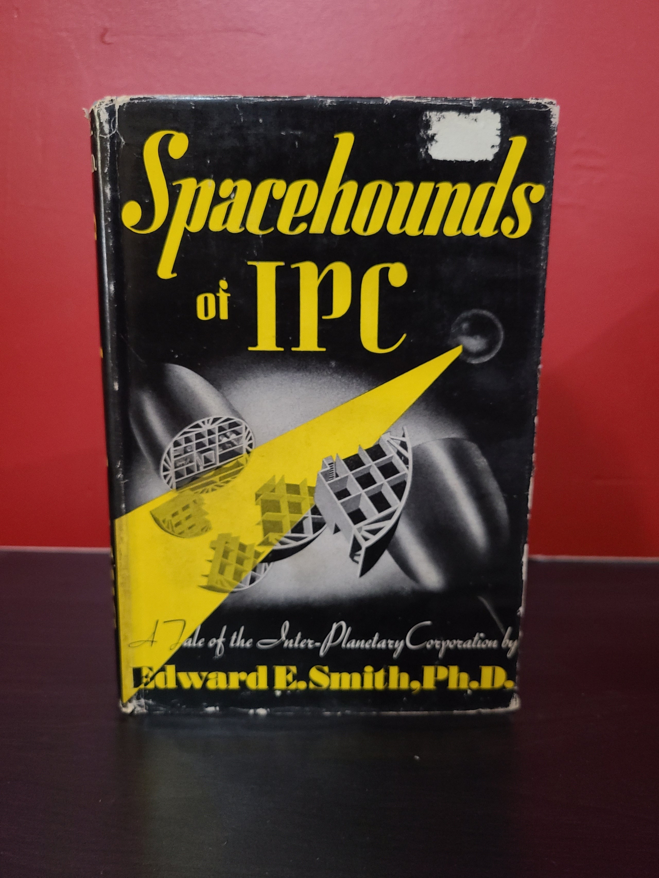 SPACEHOUNDS OF IPC Edward E. Smith | Bucket O'Blood Books & Records